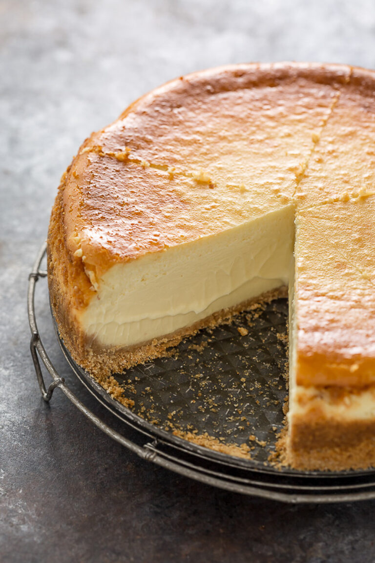 13 Freezer-Friendly Cheesecake Recipes for Holiday Dessert - Baker by ...